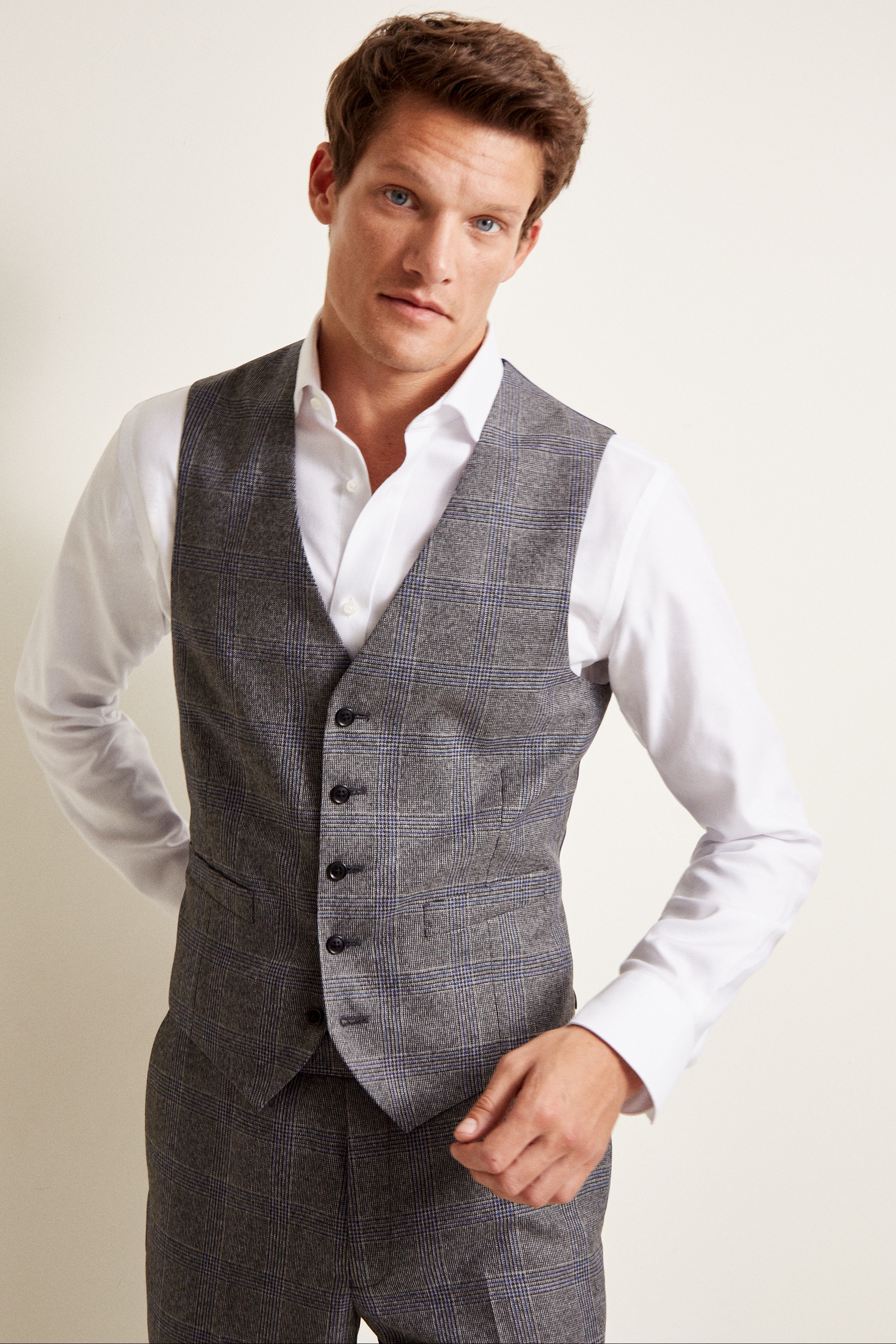 Moss 1851 Tailored Fit eco Grey Check Waistcoat